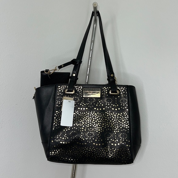 Andrew Marc | Bags | Marc New York Andrew Marc Versatile Laser Cut Tote ...